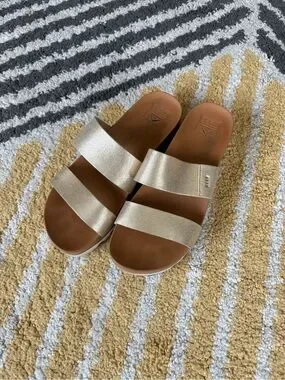 Reef | Shoes | Reef Vista Sandal | Poshmark